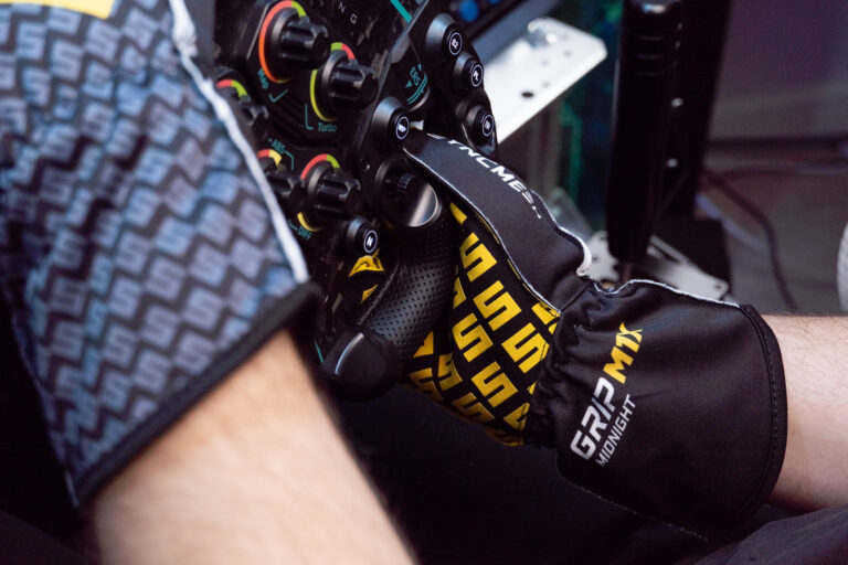 Premium Quality Sim Racing Gloves - Syncmesh